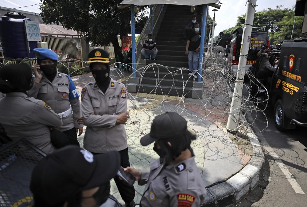 Police arrest 11 suspected militants in Indonesia’s Papua | Crux