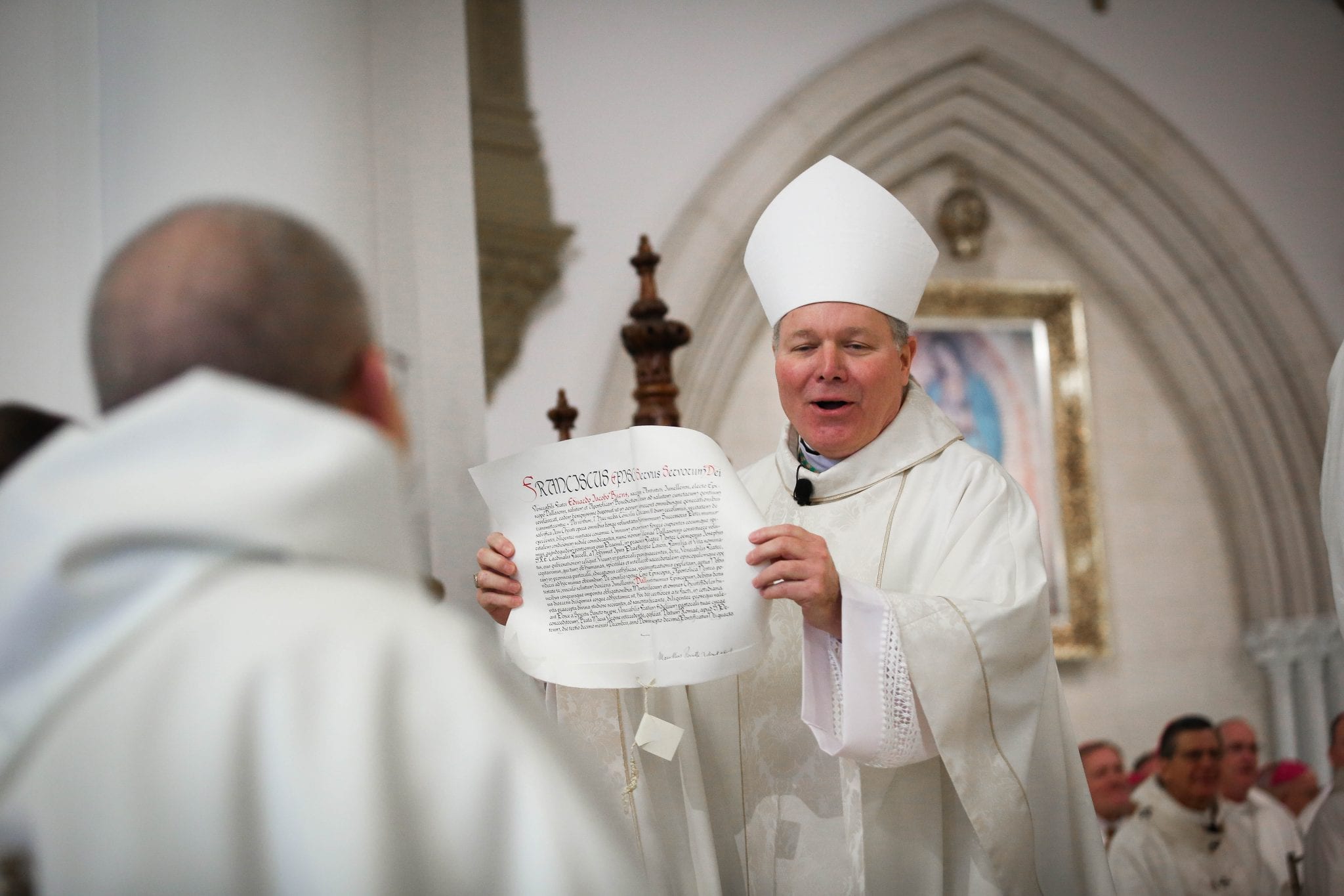 Bishop Burns pledges to work ‘side by side’ with all in Dallas Diocese ...