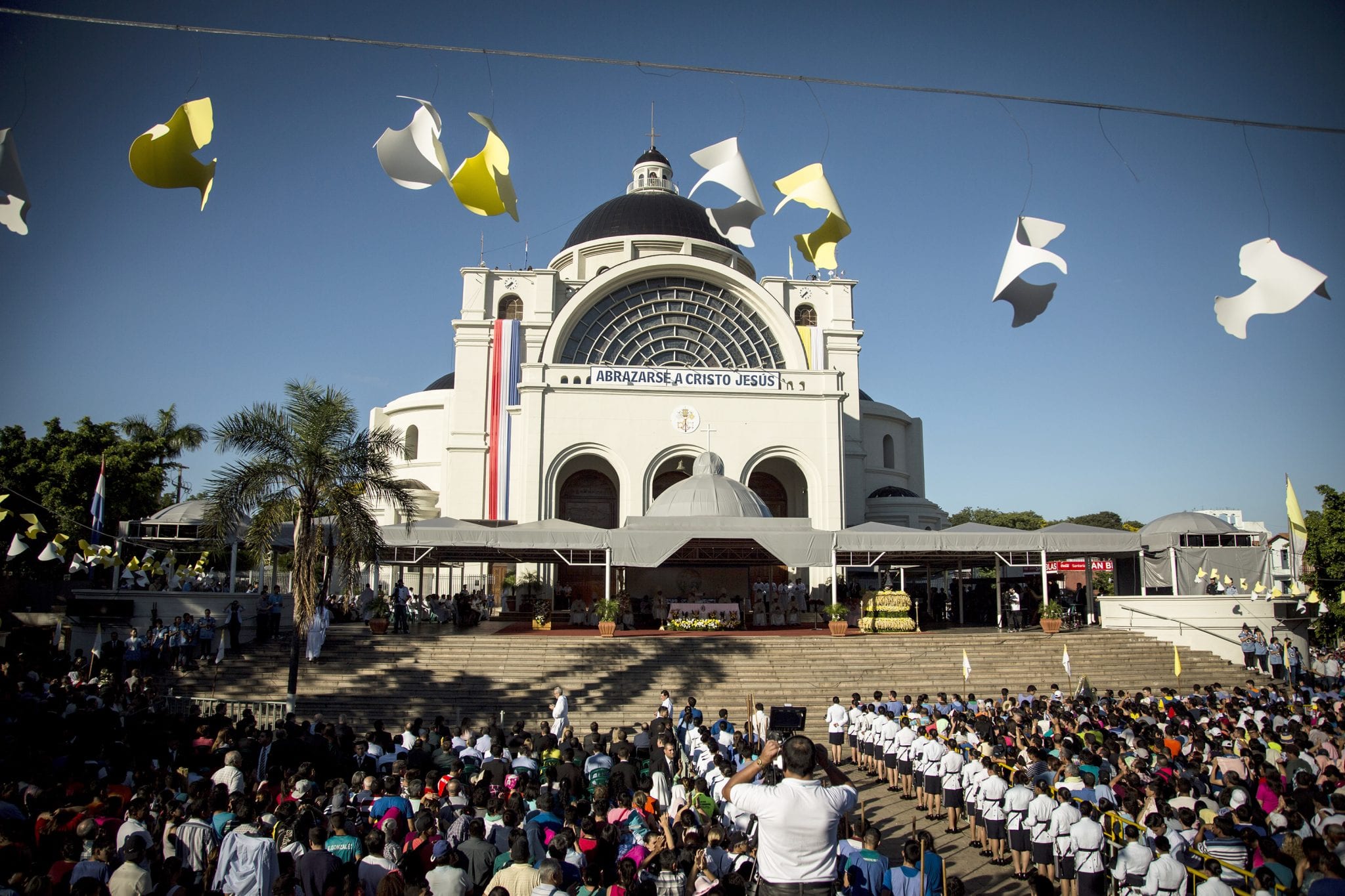 Thousands flock to Paraguayan shrine to honor their patroness | Crux