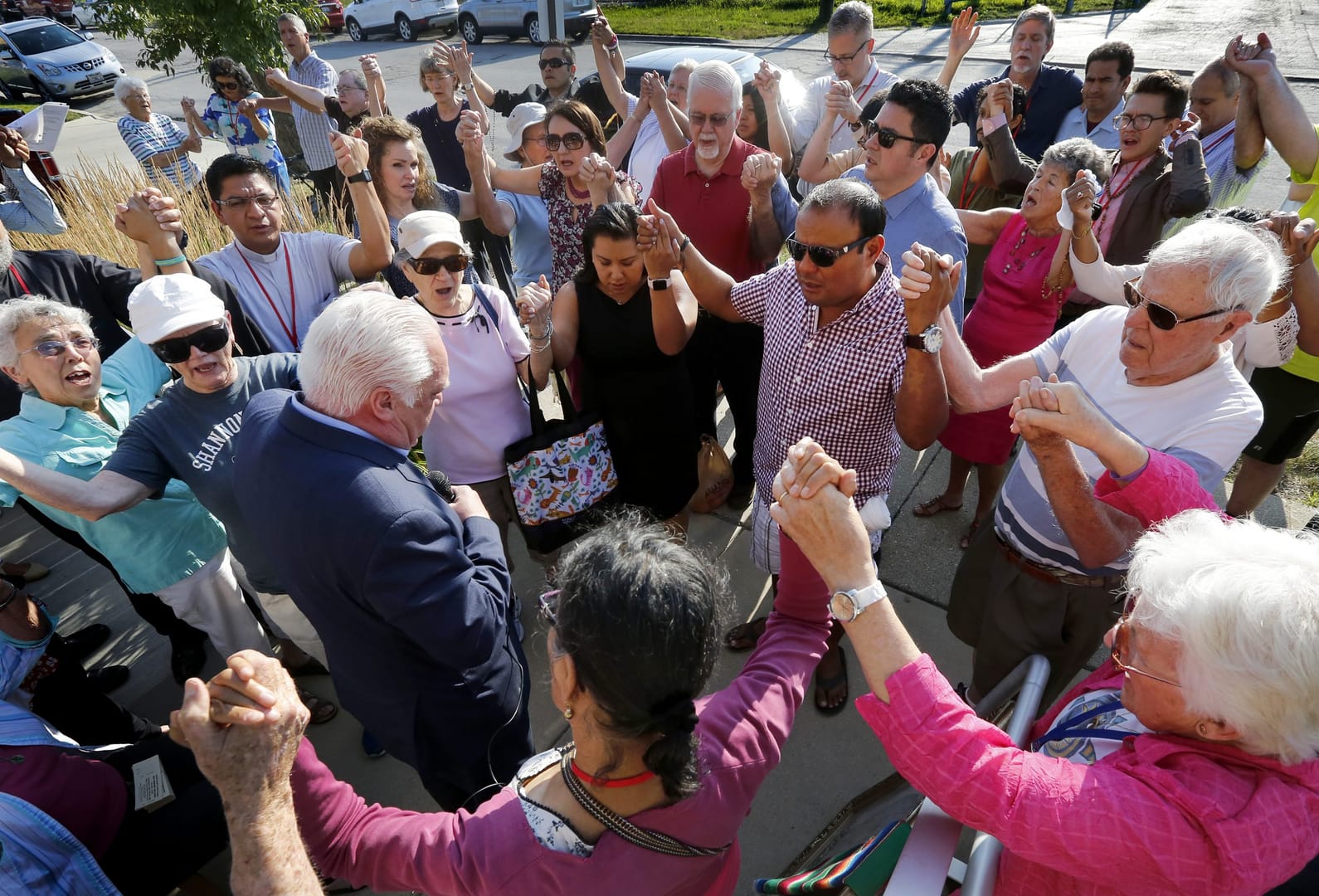 New study: Successful parishes are missionary, emphasize lay leadership ...