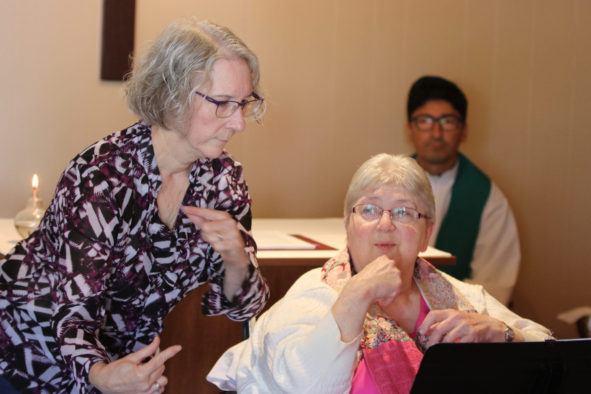 Catholic deaf group re-energized with Masses, social media, youth | Crux