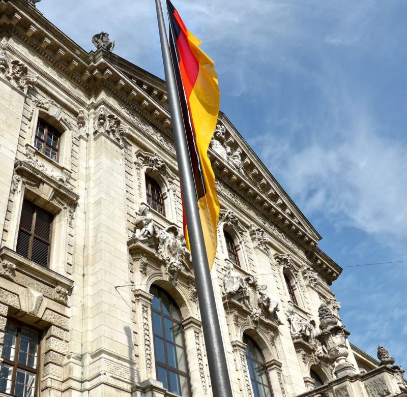 German theologians say church restrictions threaten their credibility ...