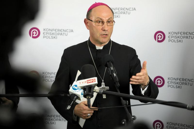 Polish bishop lashes out at archbishop for reporting abuse cover-up to ...