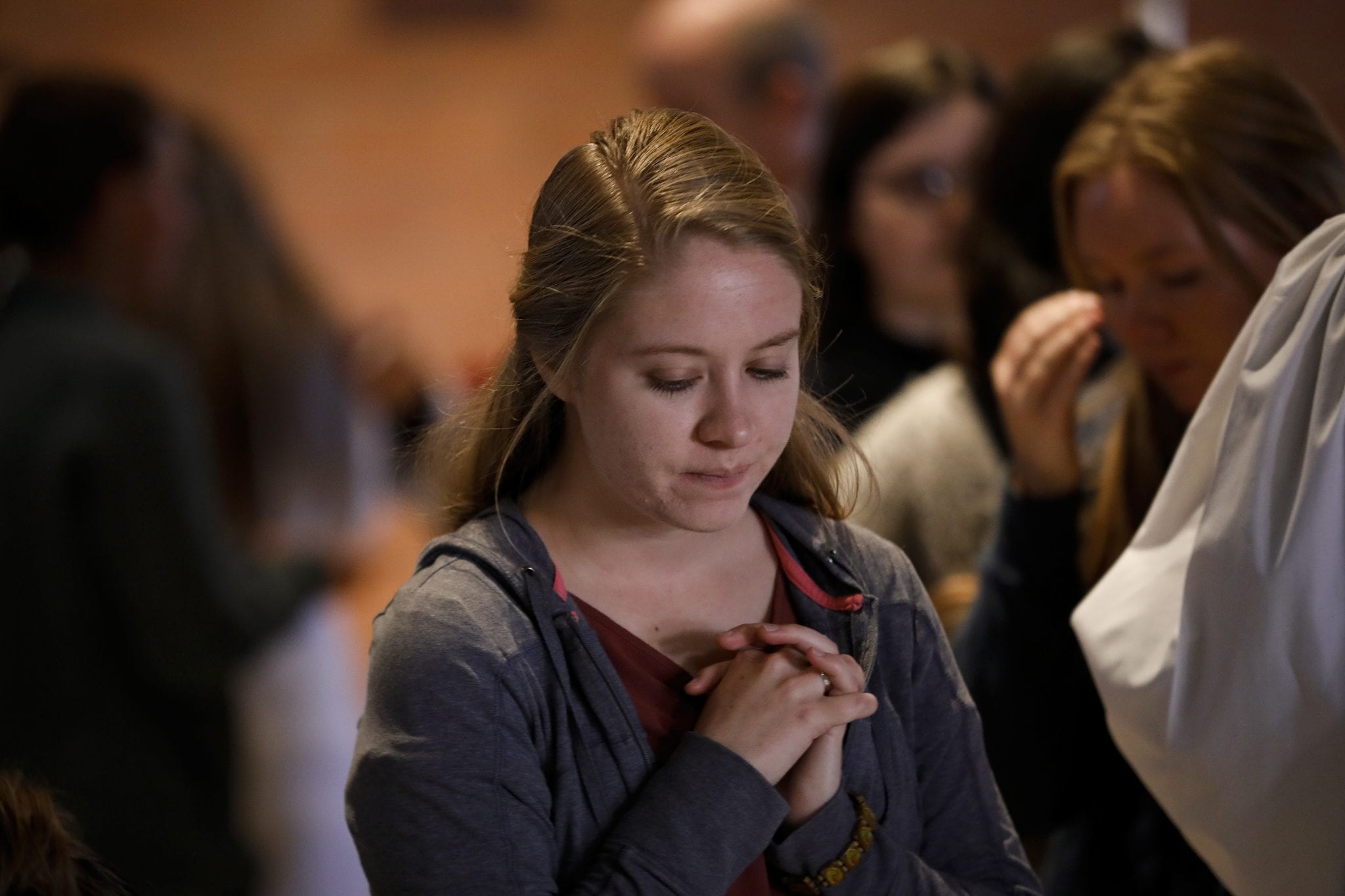 Seek the light during busy Advent season, advises university chaplain ...