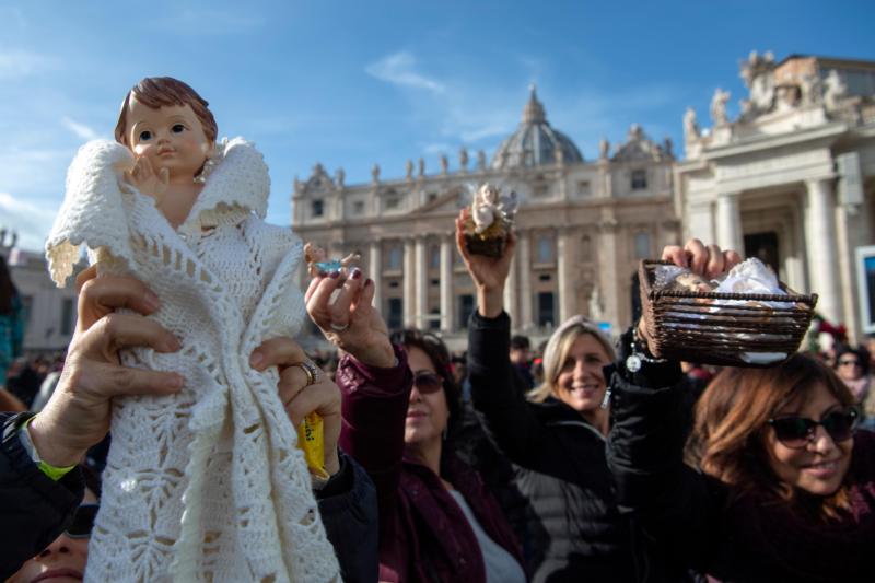 Pope blesses Nativity scene statues, calls them signs of God’s love | Crux