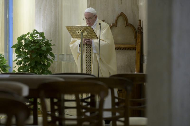 Mystery of God’s love is revealed on the cross, pope says | Crux
