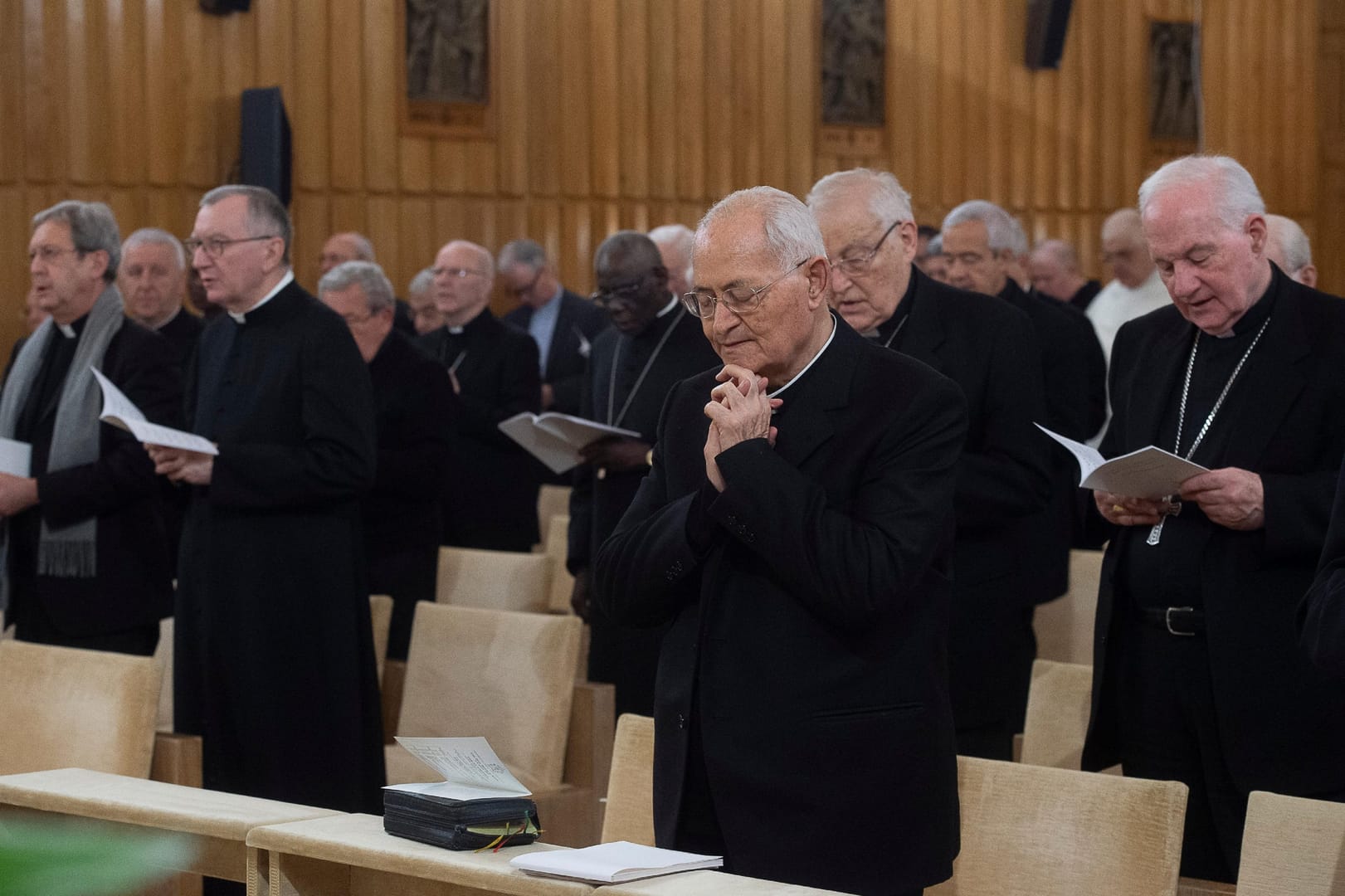 Pope, Curia prepare for personal Lenten retreat | Crux