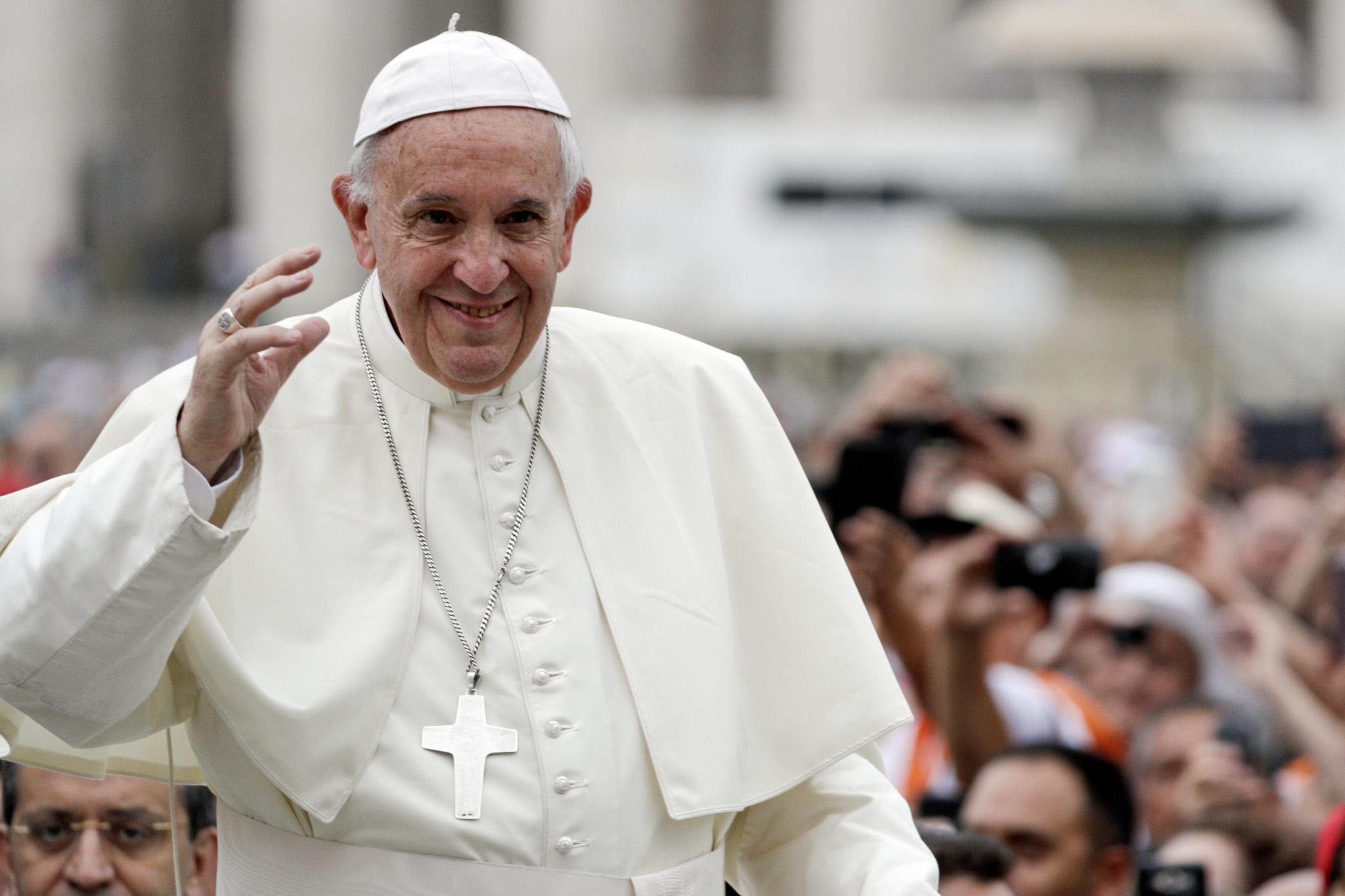 Report: Pope Francis getting massages, injections for sciatica | Crux