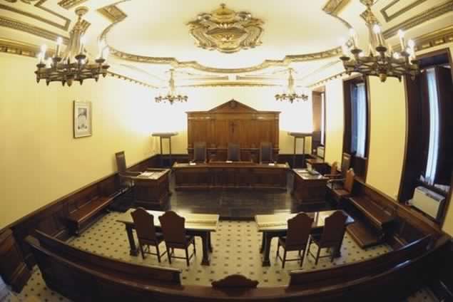 Day 1 of Vatican mega-trial begs question: Are prosecutors, judges out ...