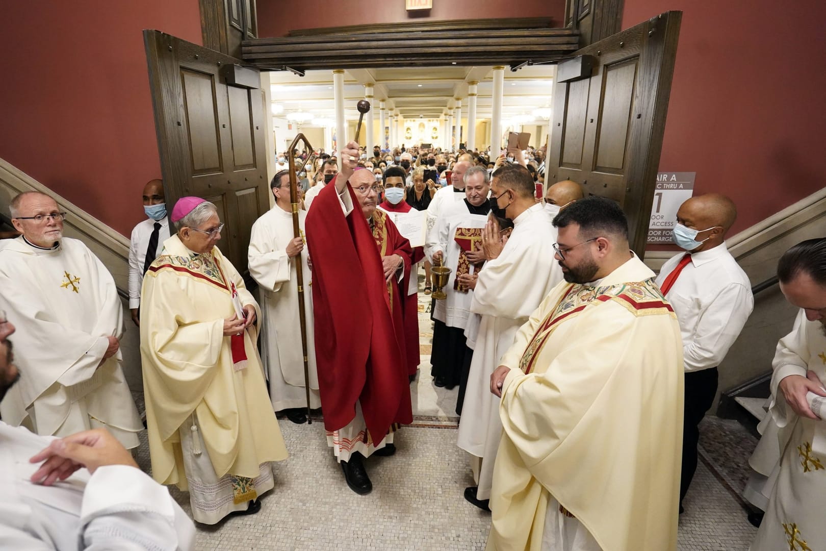 Brooklyn bishop dedicates new church, blesses its neighboring arts ...