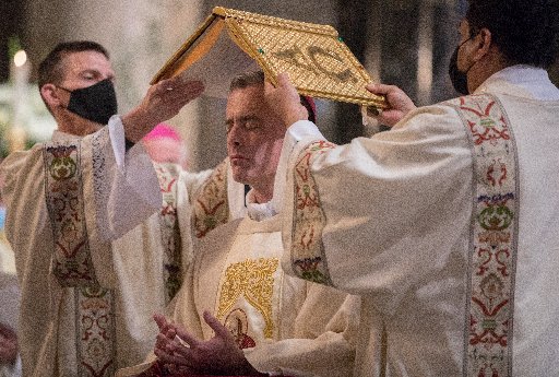Archbishop Hebda stresses conversion during ordination of new bishop | Crux