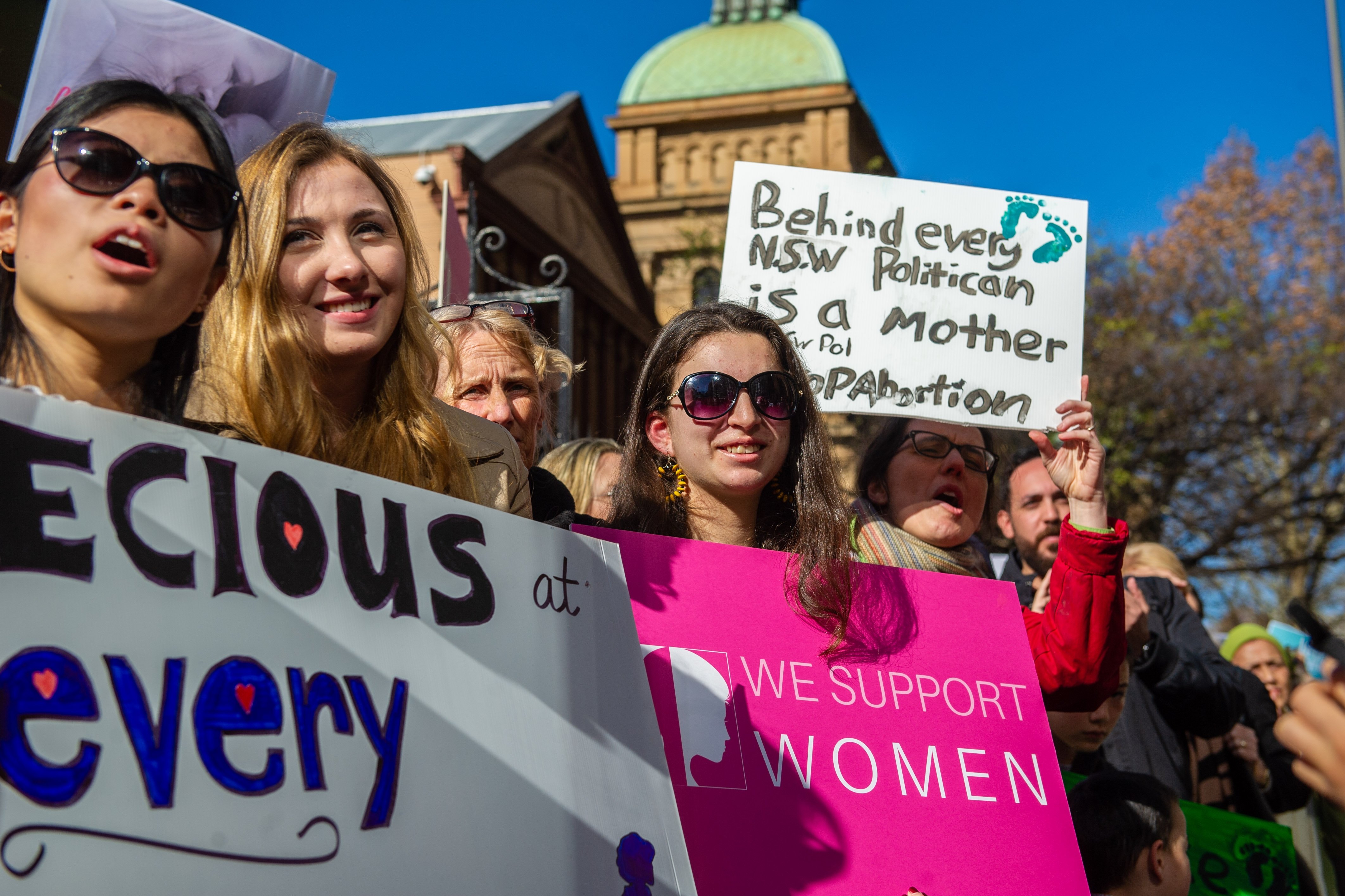 Pro-lifers in Canada, Australia rally around news Roe may be overturned