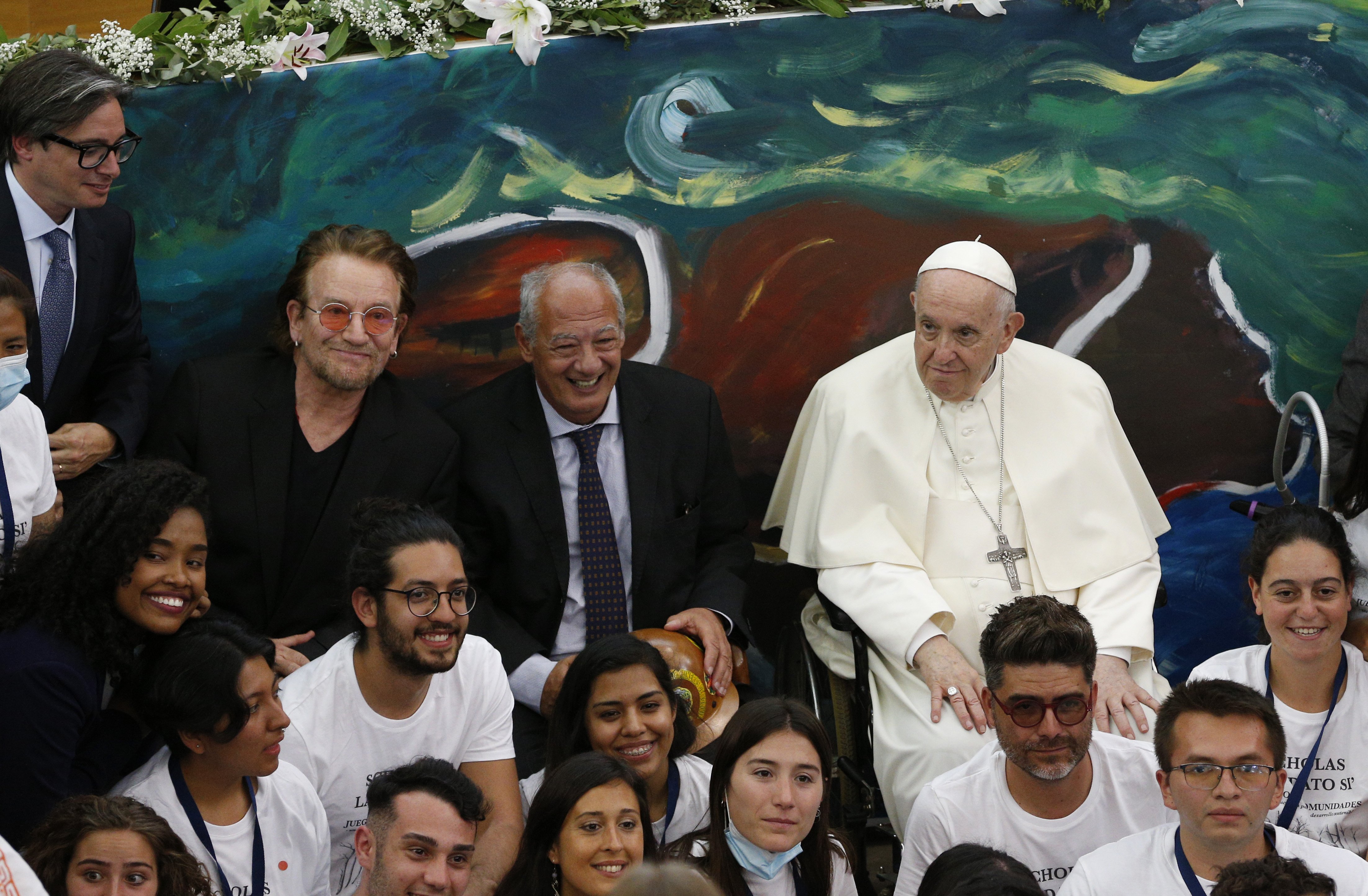 Pope and U2’s Bono push women’s empowerment in anti-poverty campaign | Crux