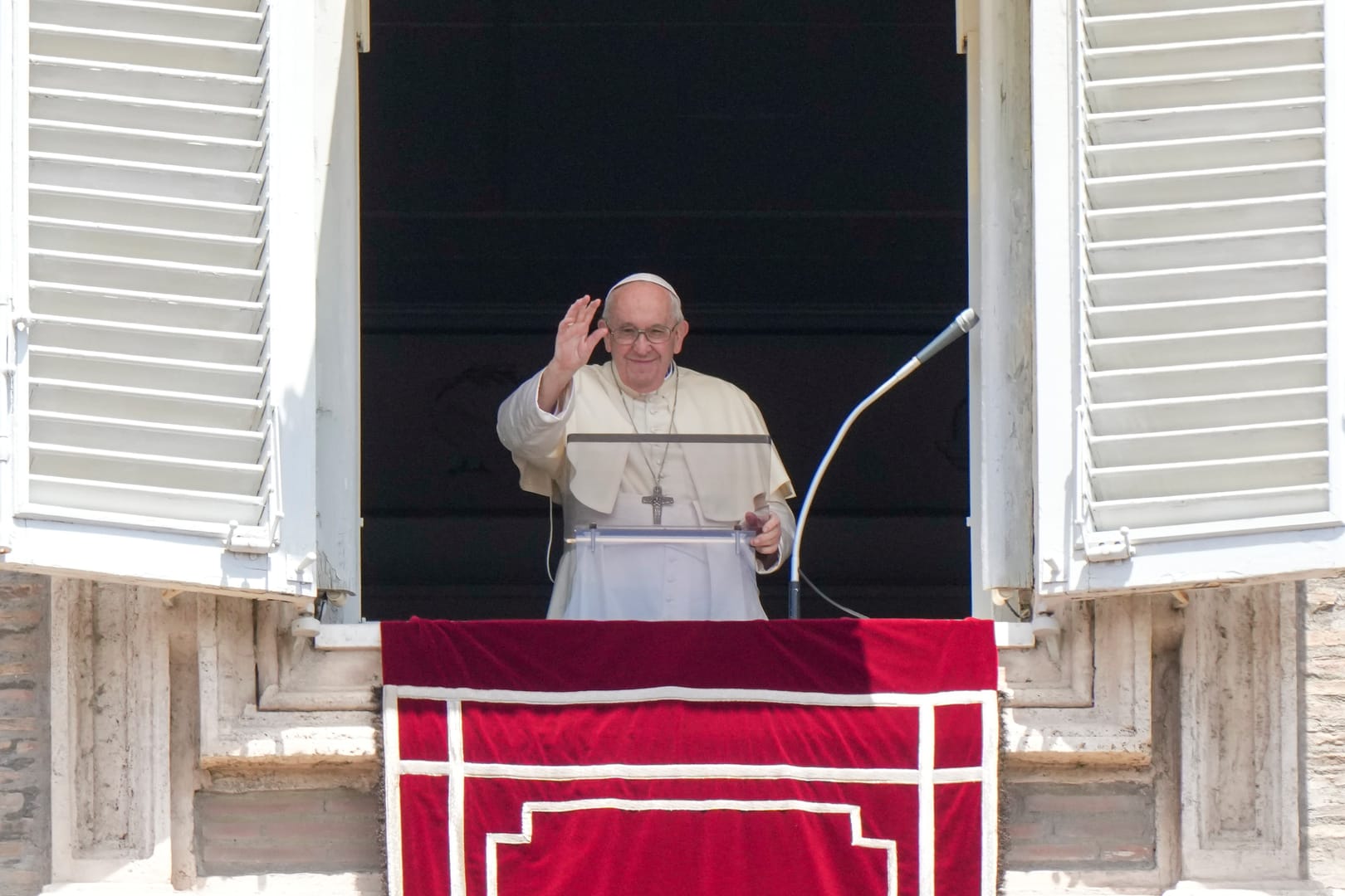 In new interview, pope touches on Roe v Wade, possible Russia visit | Crux