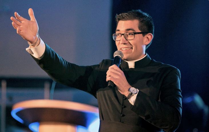 Priest with Indigenous roots becomes symbol of Pope’s Canada journey | Crux