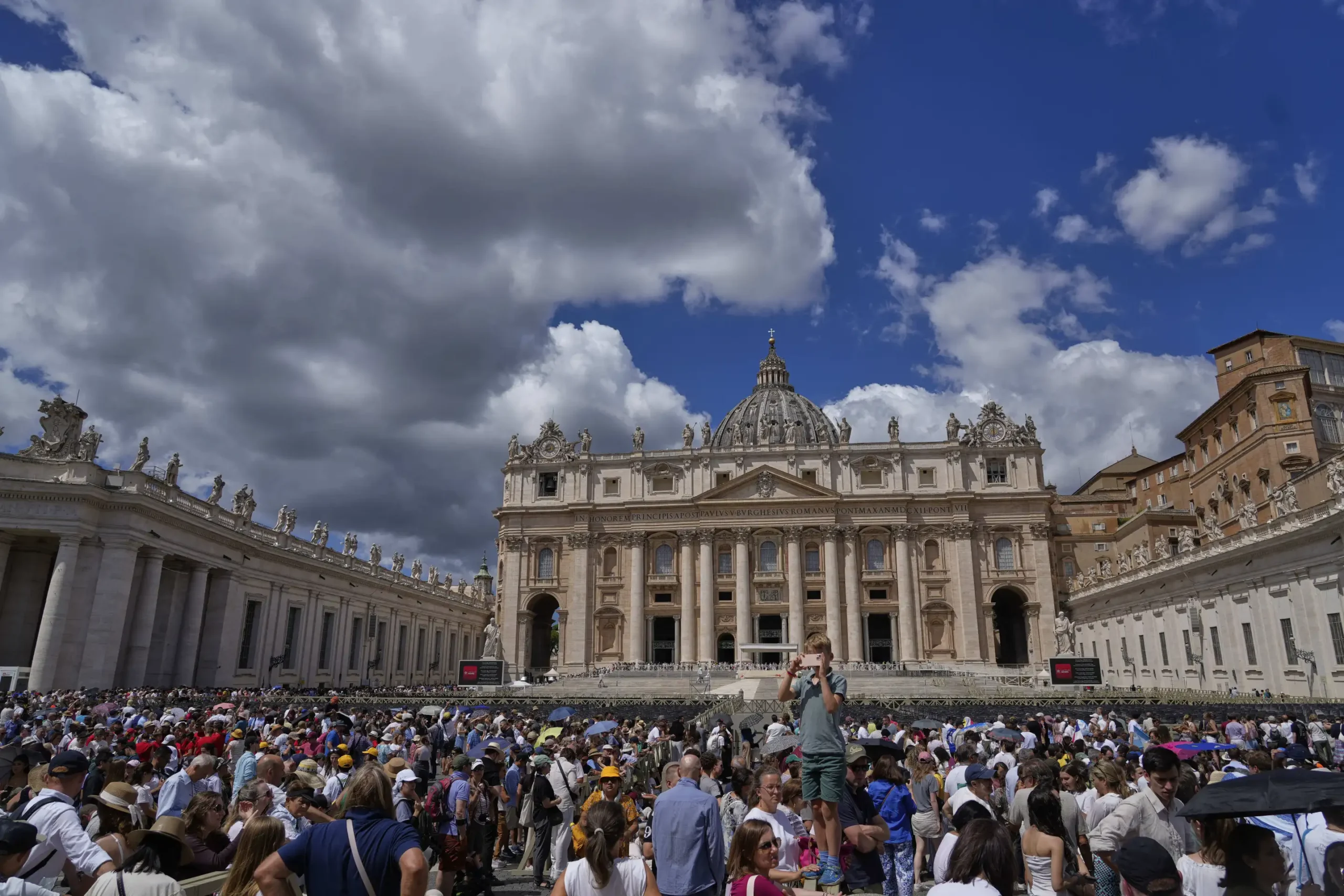 Vatican reports good profit on investments and real estate as the pope ...